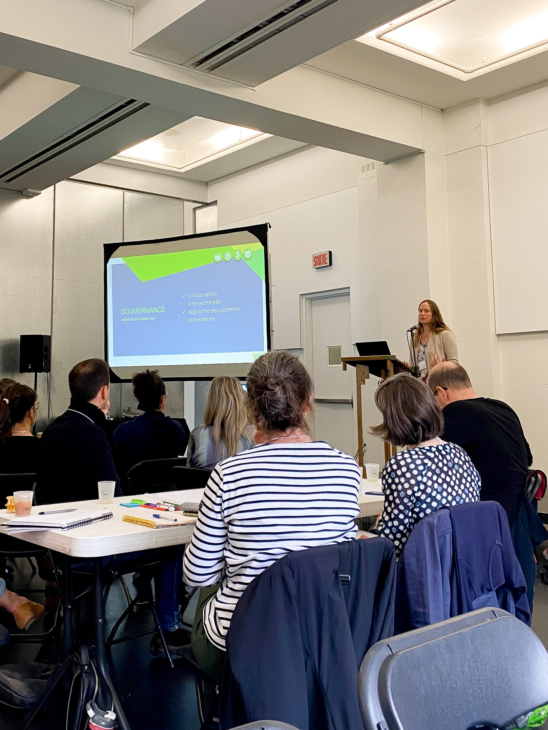 Briser les silos en alimentation scolaire : travailler ensemble pour ...